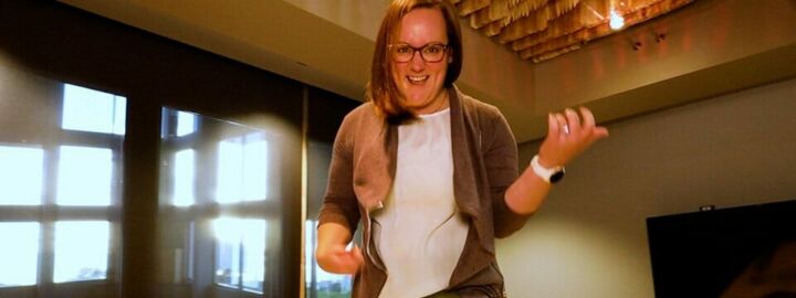 Vanessa Hines Thinks Widseth Rocks!